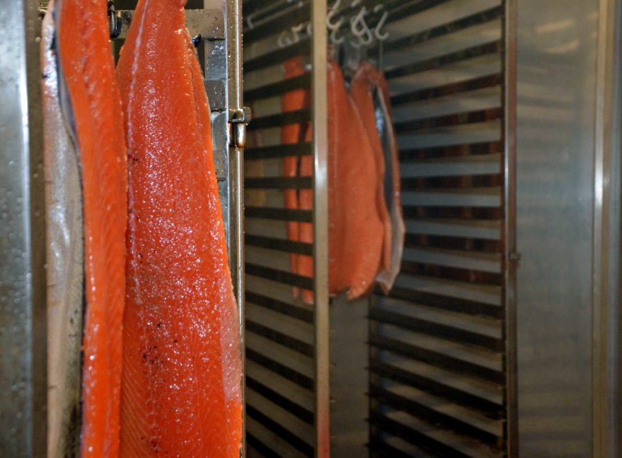 Comment fumer du poisson ? - Maison Matthieu artisans et fumaisons